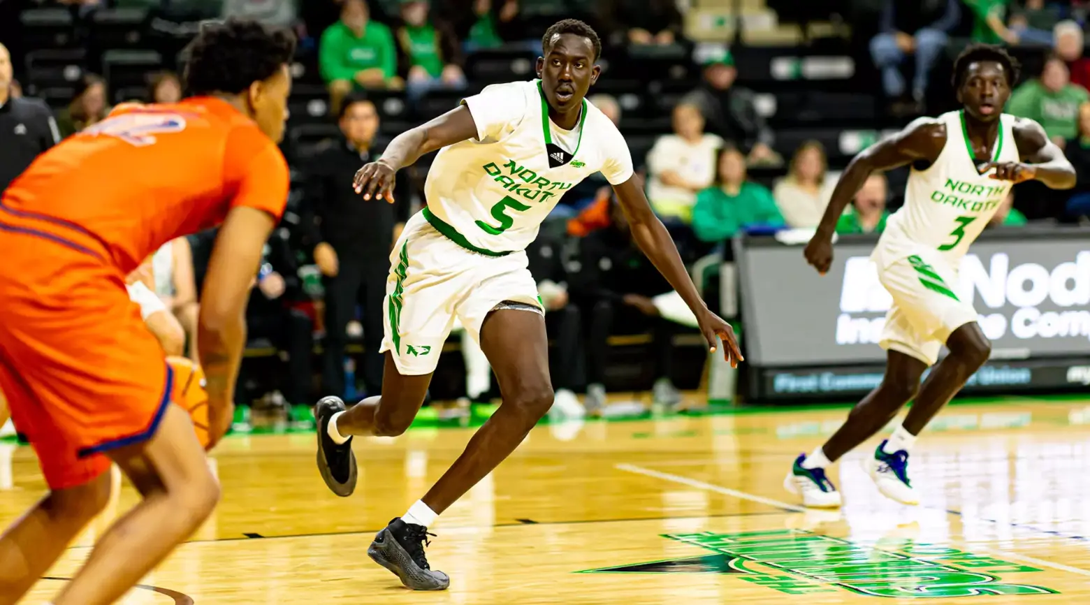 Deng Mayar Nebraska Omaha Basketball Player, Dies at Age 22 Due To ...